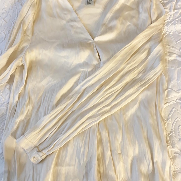 Forever 21 | Tops | Long Sleeve | Poshmark